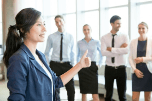How to Introduce a New Employee to Your Team: A Useful Guide