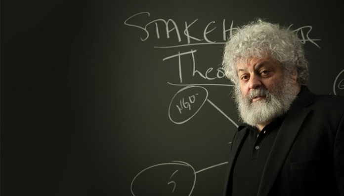 Who are Key Stakeholders, How to Identify Them, & Their Roles